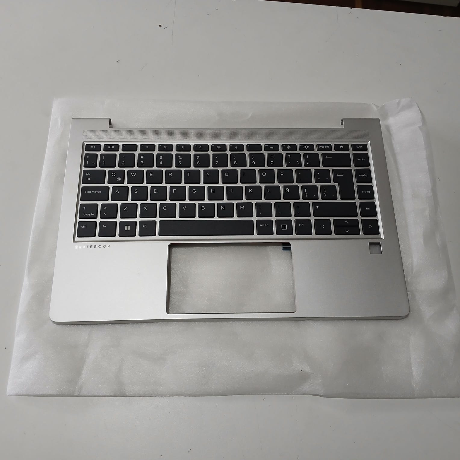 Reposamanos con Teclado HP M05029-161 para HP ProBook 440 G8 / 445 G8 ...